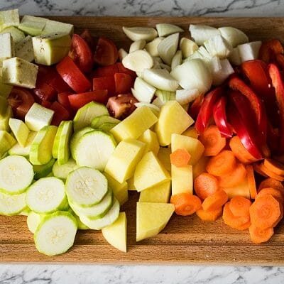 Guvec (Güveç) | Turkish Lamb & Vegetable Casserole | World Food Story